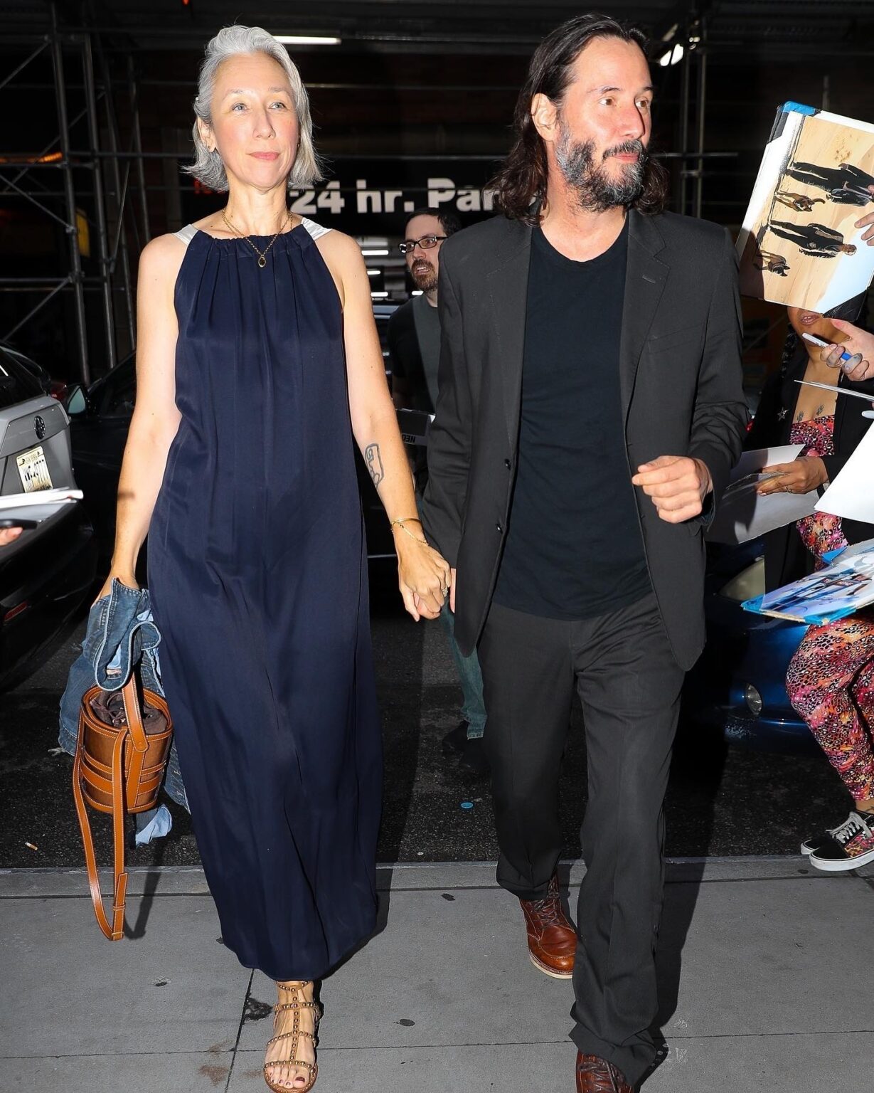 Alexandra Grant Age: How Old Is the Famous Visual Artist - Stars History