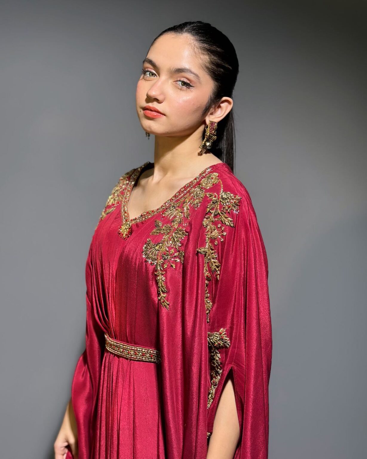 Aina Asif Age: How Old Is the Pakistani Actress - Stars History